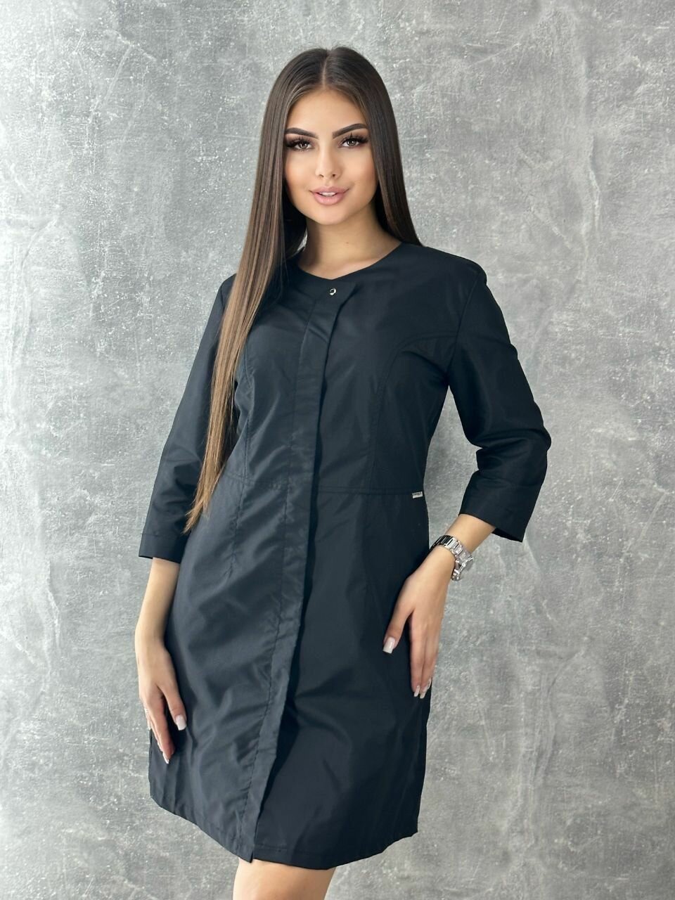 Рабочий женский халат Алина из Хлопка со Стрейчем. Универсальный медицинский халат для врачей и студентов, в пищевой деятельности и стоматологии. Спецодежда поликлиник, мед центров и салона красоты