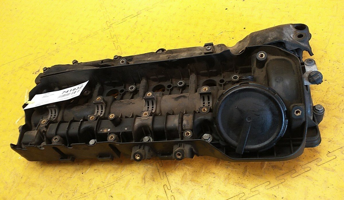 Крышка двигателя 7-серия E65/E66 BMW 11127792426