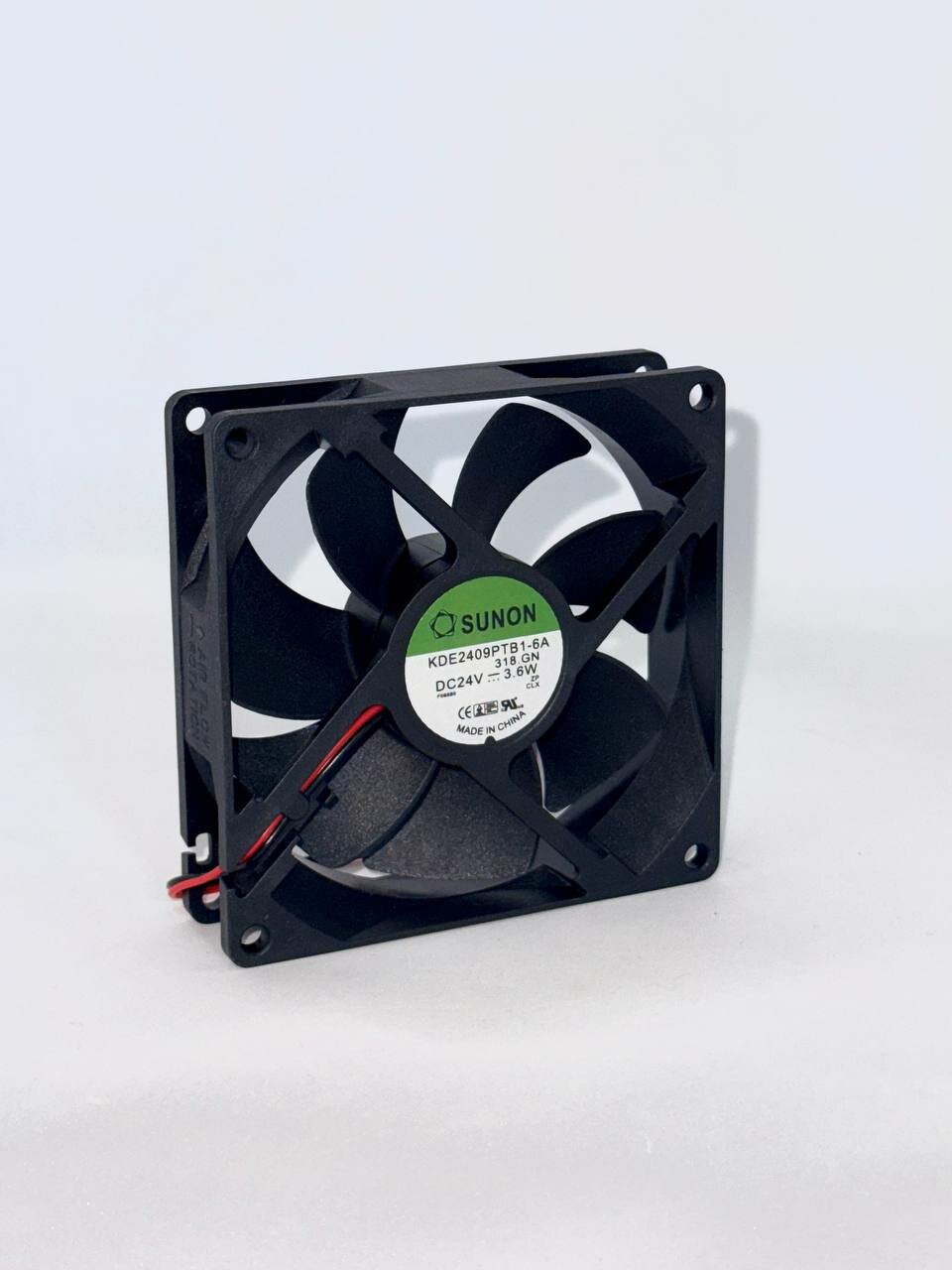 Вентилятор Sunon KDE2409PTB1-6A 24V 92x25 2pin