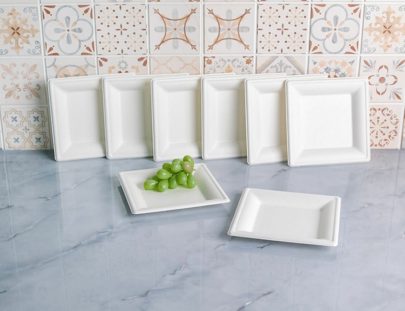 Набор одноразовых тарелок вэйд, биоразлагаемый материал багасса, 16 см, 8 шт, Koopman International RT4000100