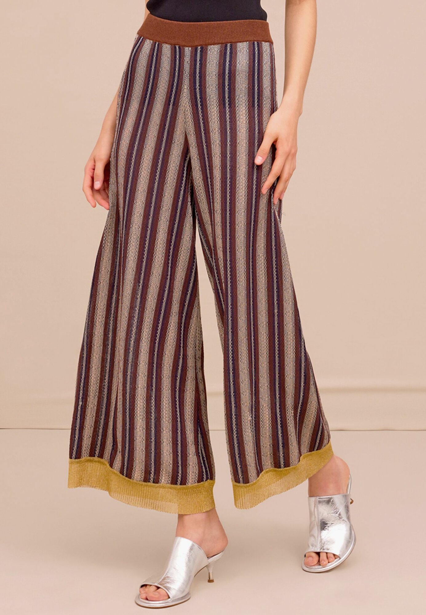 Брюки классические