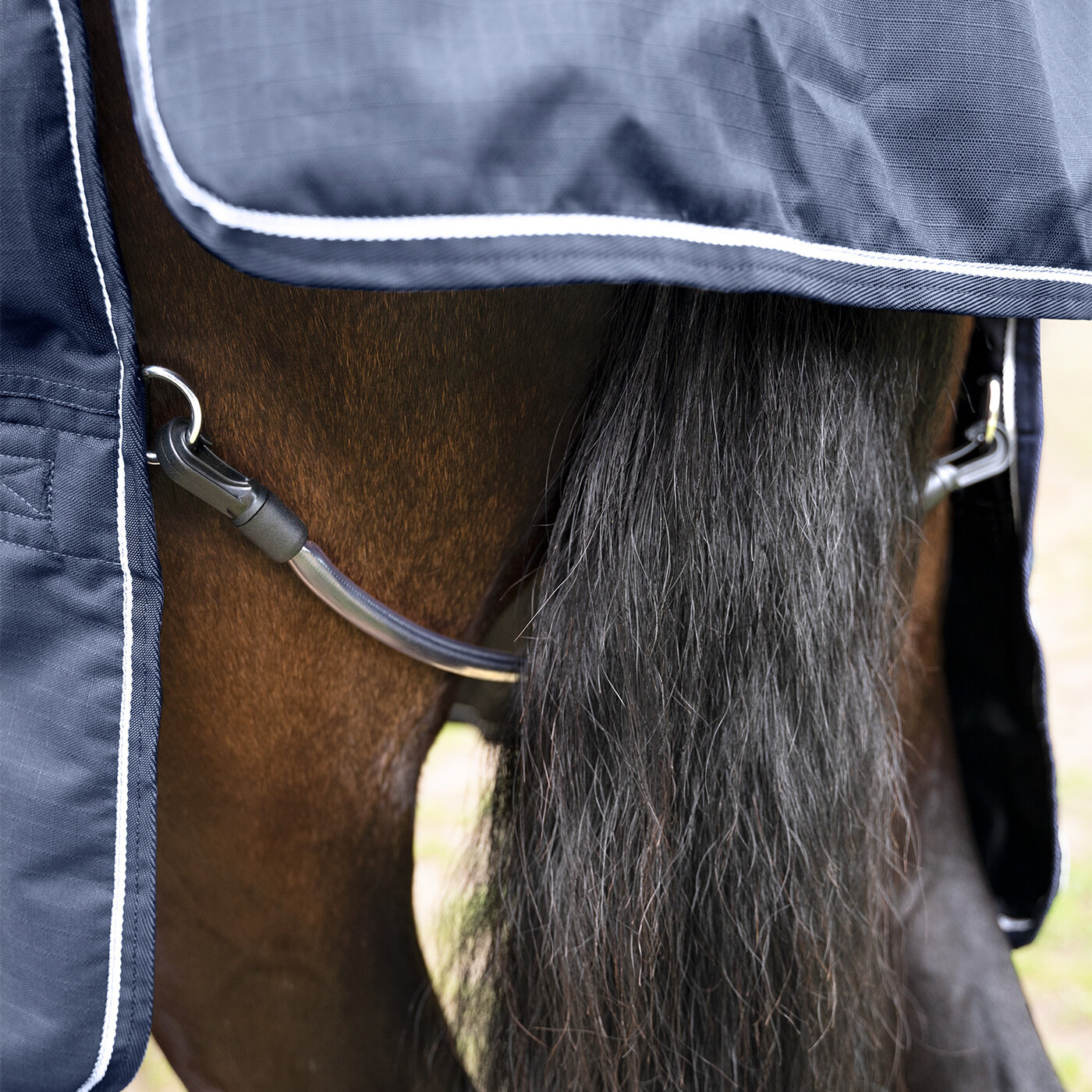 Подхвостник в пластиковой оболочке