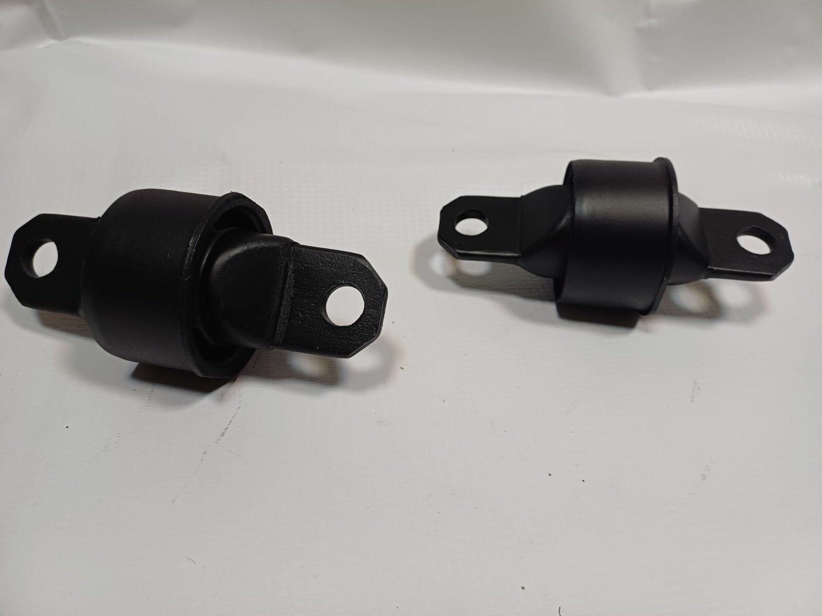 Сайлентблоки продольного рычага форд фокус 1 2 3 Ford Focus Mazda 3 BK Германия Mapco отличное качество