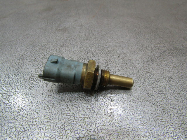 Датчик температуры охлаждающей жидкости двигателя CURSOR10 BOSCH, IVECO STRALIS