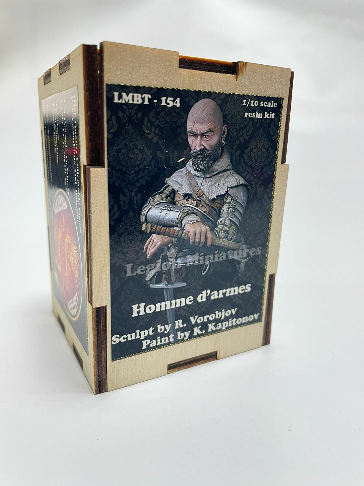 LMBT-154 Человек с оружием. бюст фигурка для моделирования Legion Miniatures масштаб 1/10