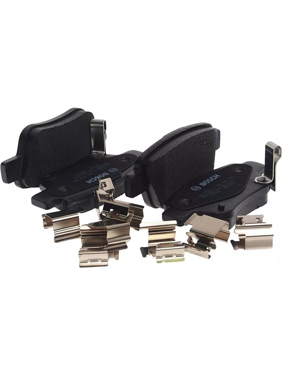 Колодки тормозные Bosch 986424798 TOYOTA VERSO 04