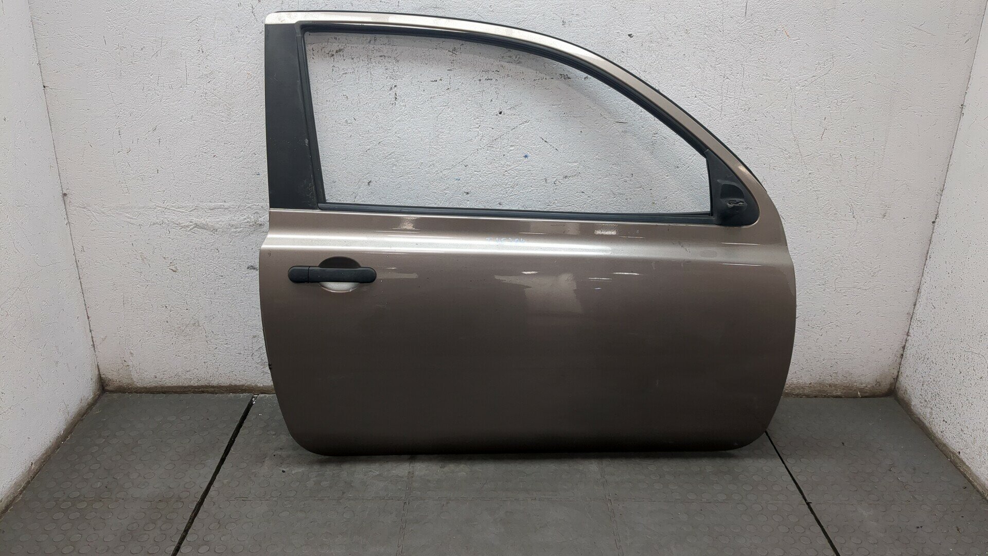 Дверь боковая (легковая) правая передняя Nissan Micra K12E Б/У