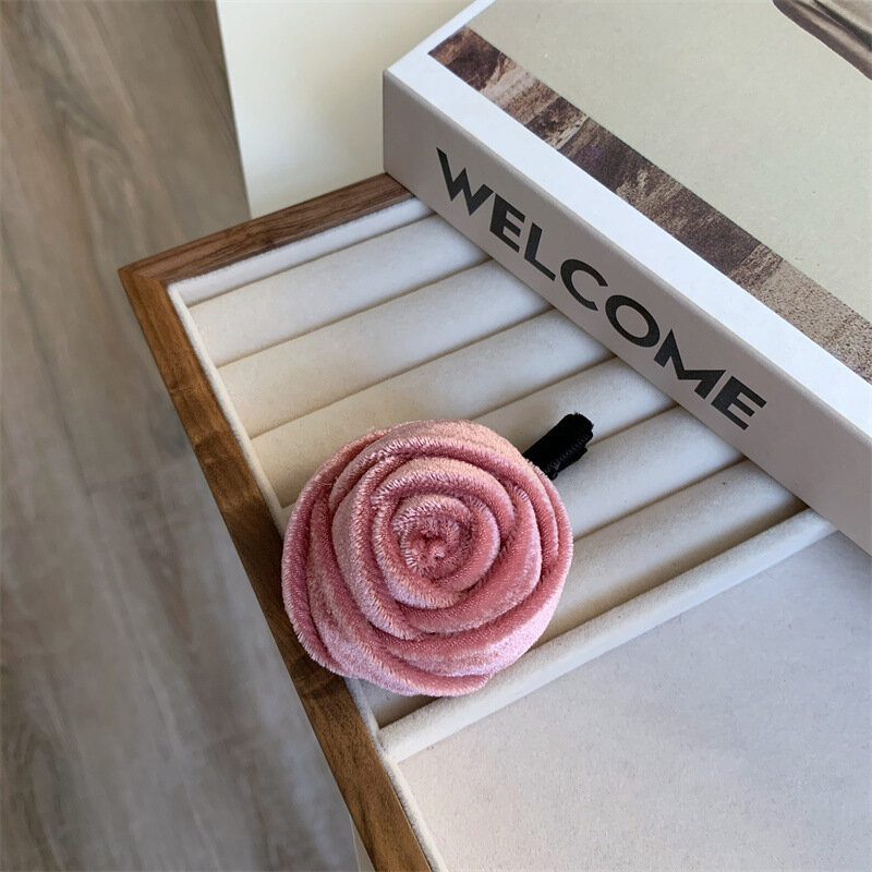 Заколка для волос "Корейский темперамент", в виде цветка, с боковой челкой