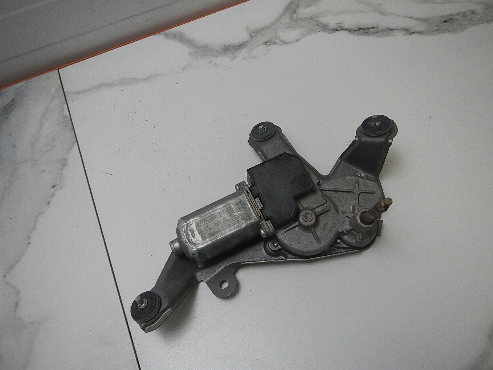 Б/У Моторчик стеклоочистителя задний, Toyota (Тойота)-RAV4 (06-13) TOYOTA RAV4 (06-13) Без видимых повреждений. 597794 T...