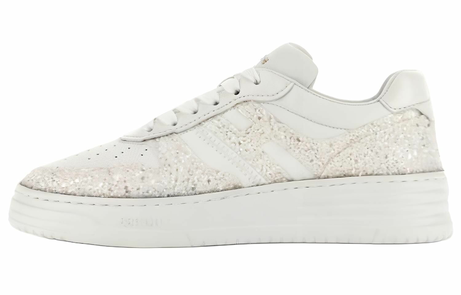 Кроссовки H630