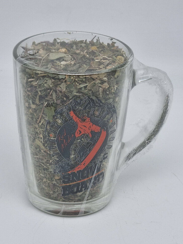 Краснополянский чай 50гр в кружке из стекла Красная поляна Сноубордист 320мл