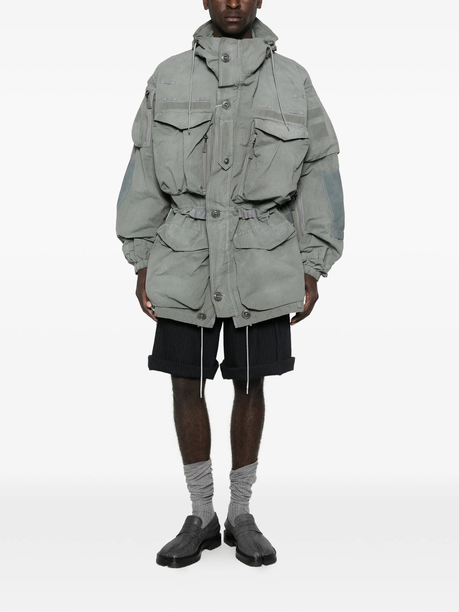 Пальто Maison Margiela Hooded multi-pocket coat, размер 46, серый — фото 1