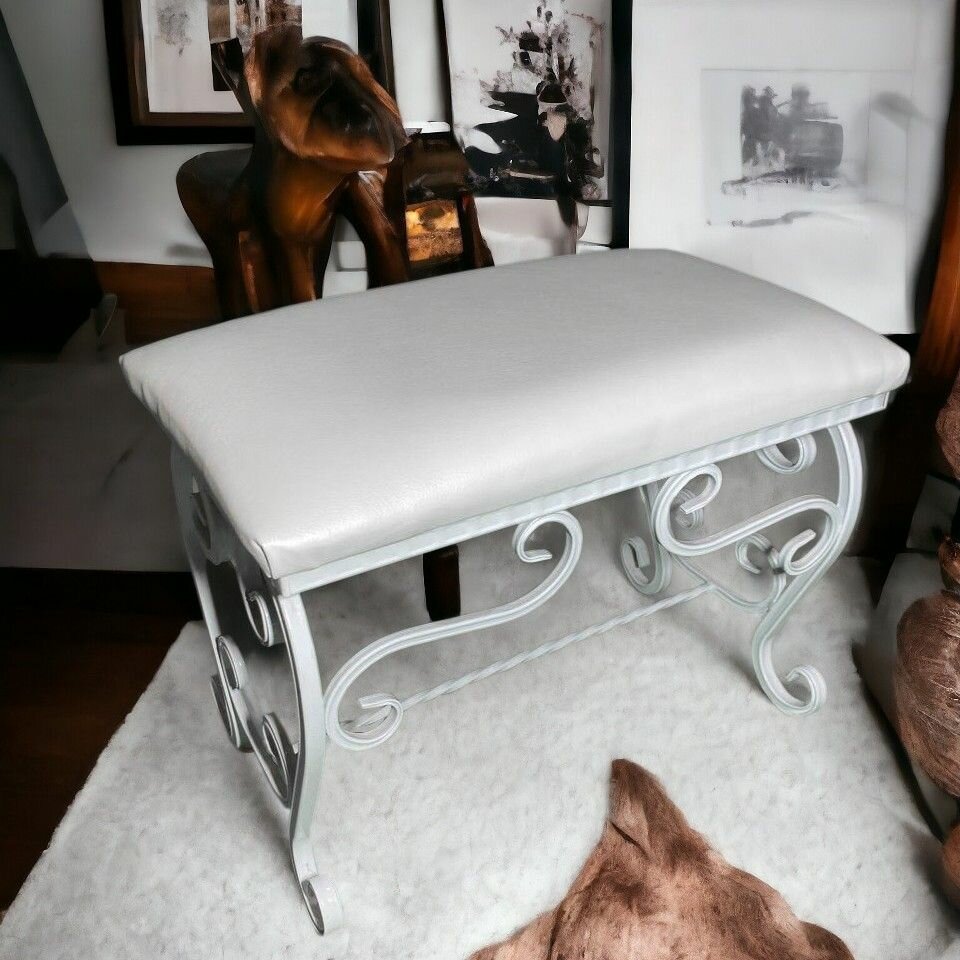 Кованый пуфик, банкетка