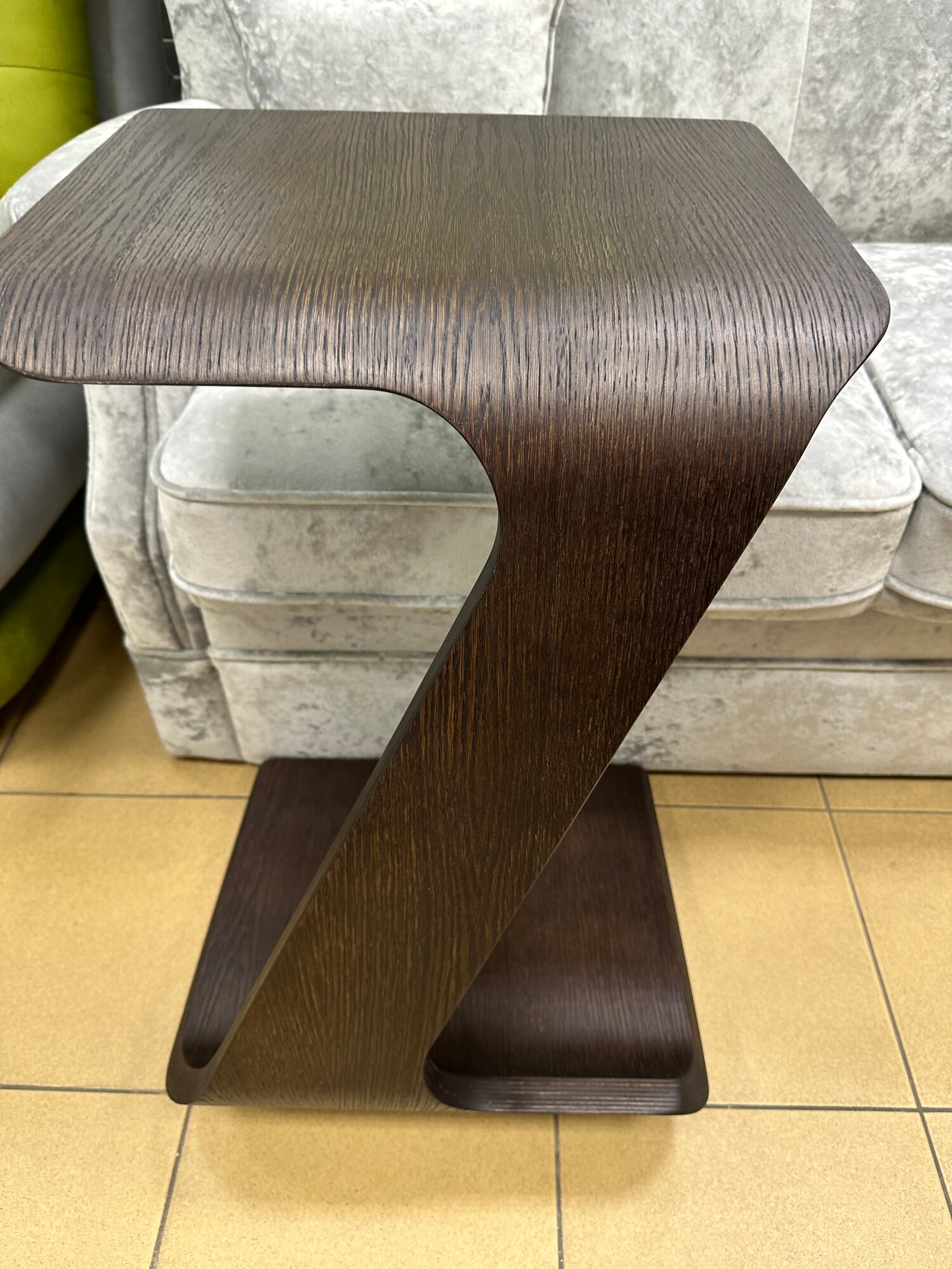 Приставной журнальный столик VERSAL "Неро-1", Американский орех, 40х40х64 см