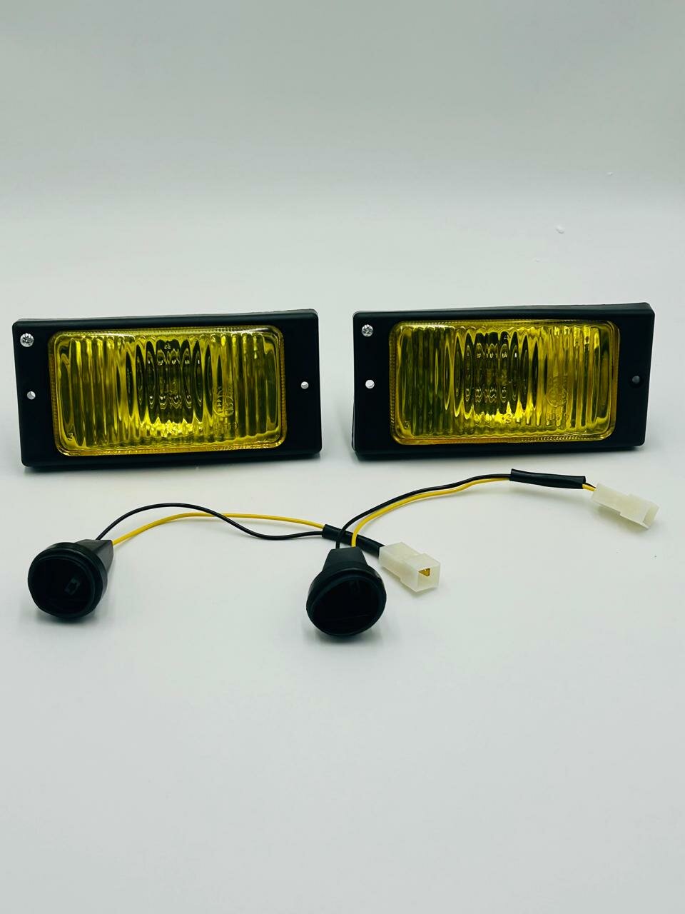 Фара противотуманная 2110 ПТФ Желтая