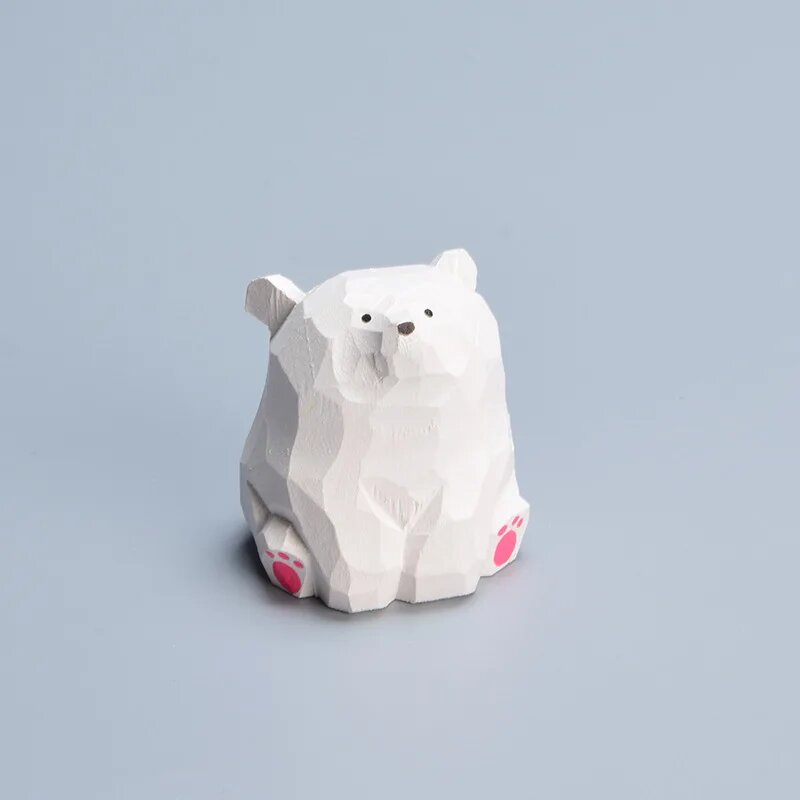 Миниатюрный деревянный медведь White Bear