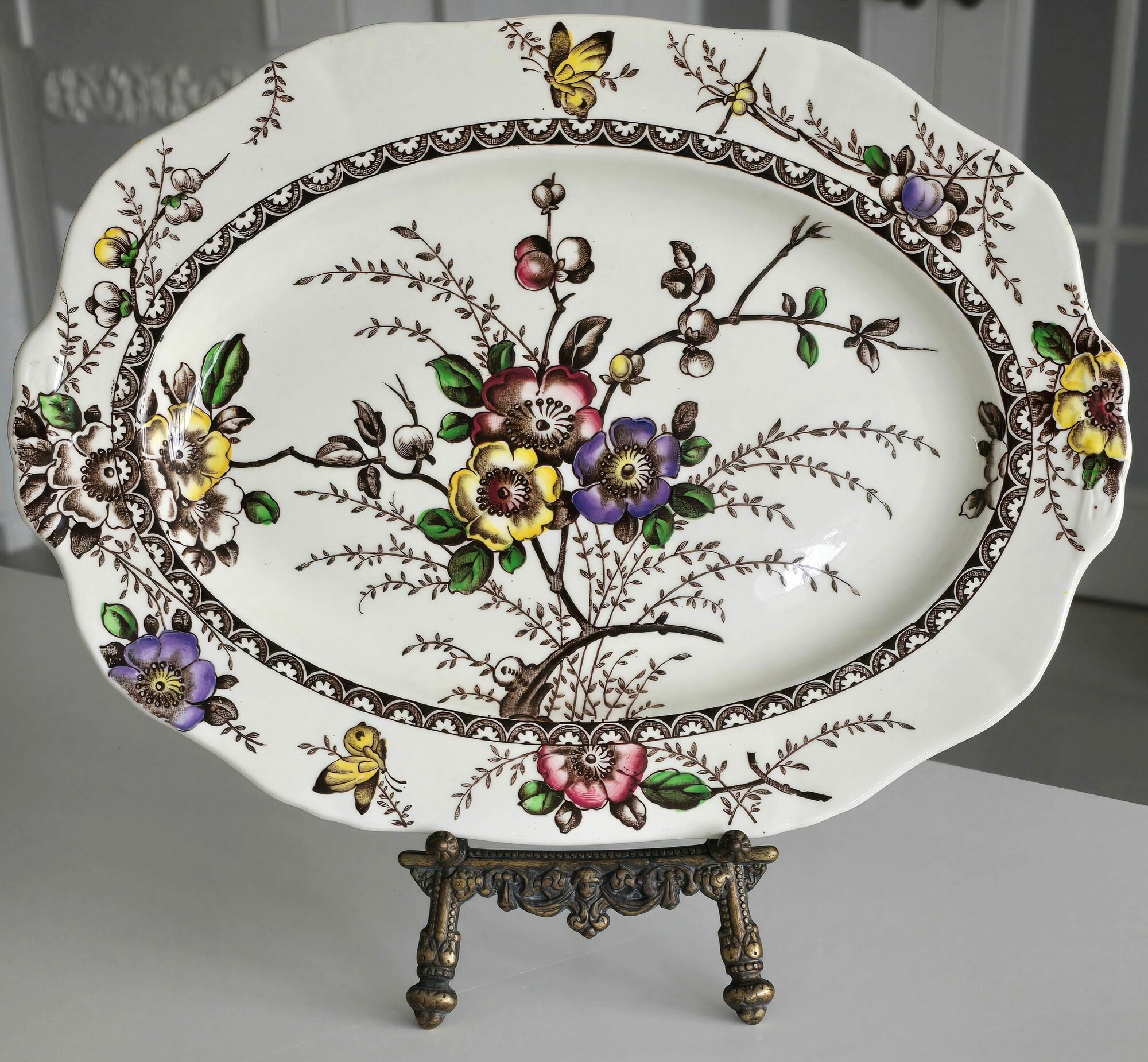 Антикварное сервировочное блюдо