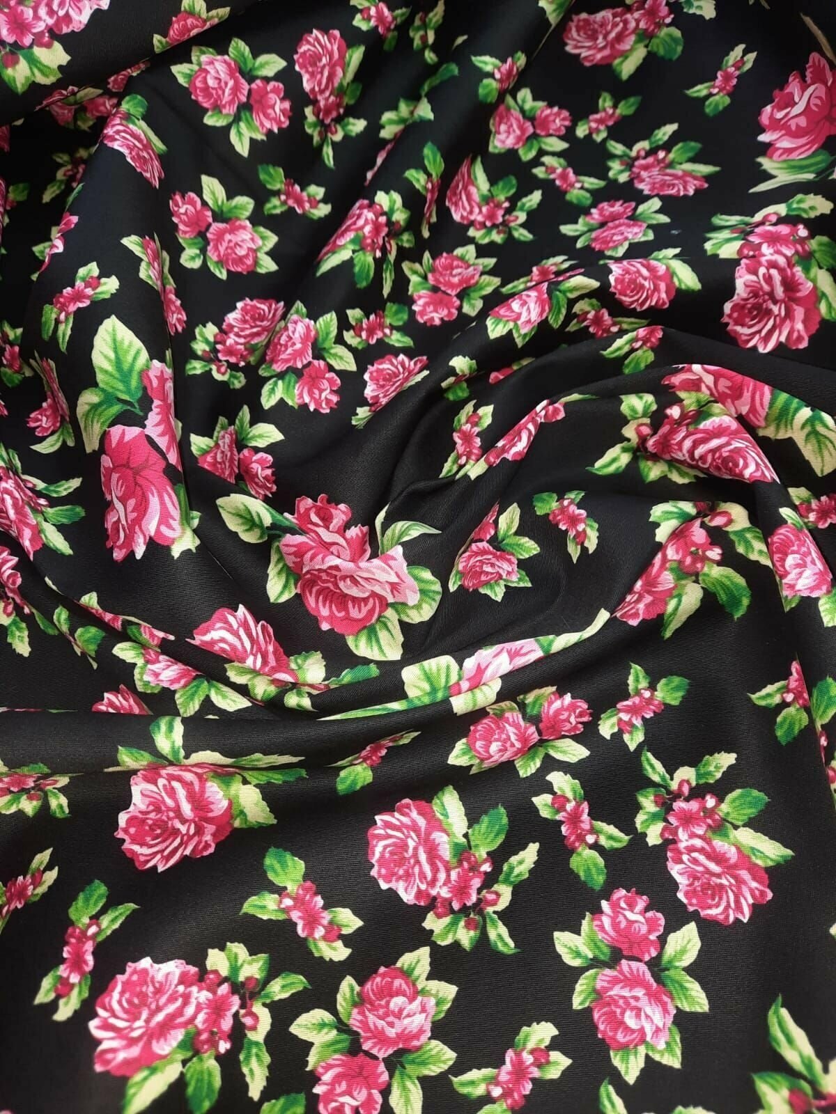 Плотный плательно-костюмный хлопок, ширина 150 см