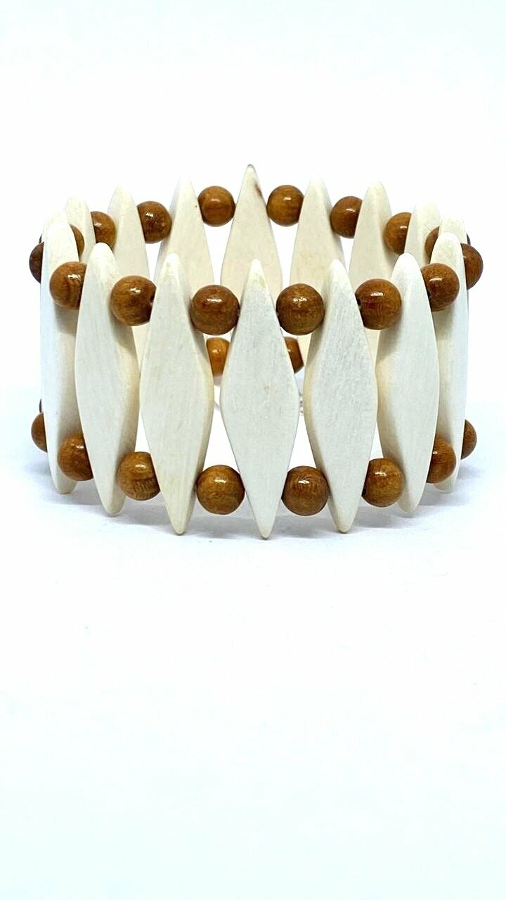 Браслет-цепочка, дерево