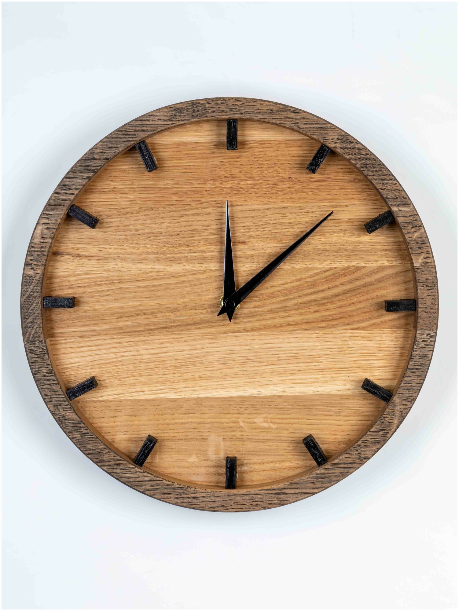 Часы настенные из дерева бесшумные