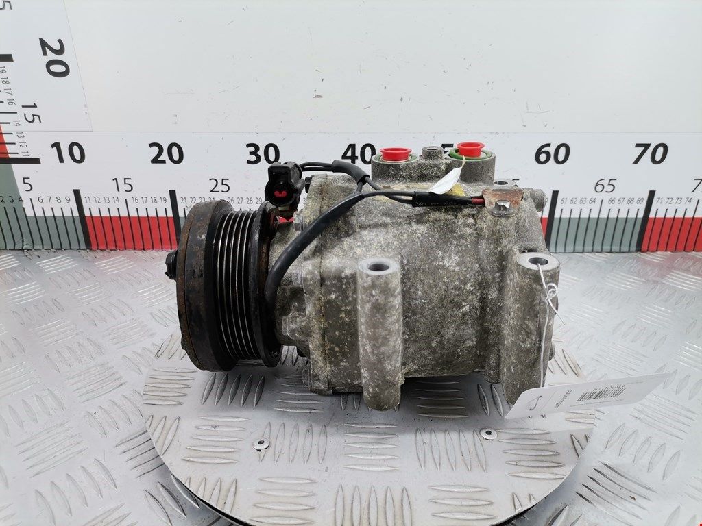 Компрессор кондиционера / 1808014 XS4H19D629AD 1578406 для Ford Focus 1 (с пробегом)