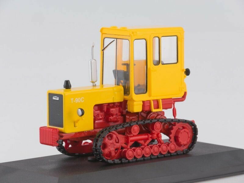 Масштабная модель Трактор Т-90С