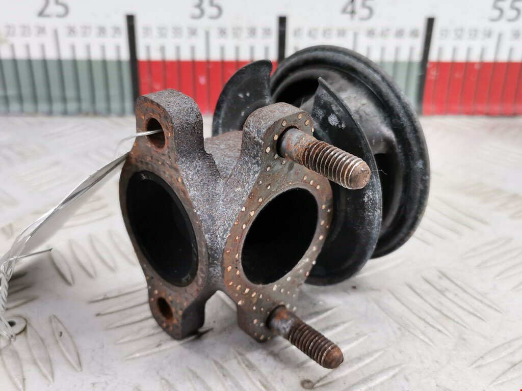 Клапан ЕГР EGR Hyundai Terracan 284104X410 арт. 1810365