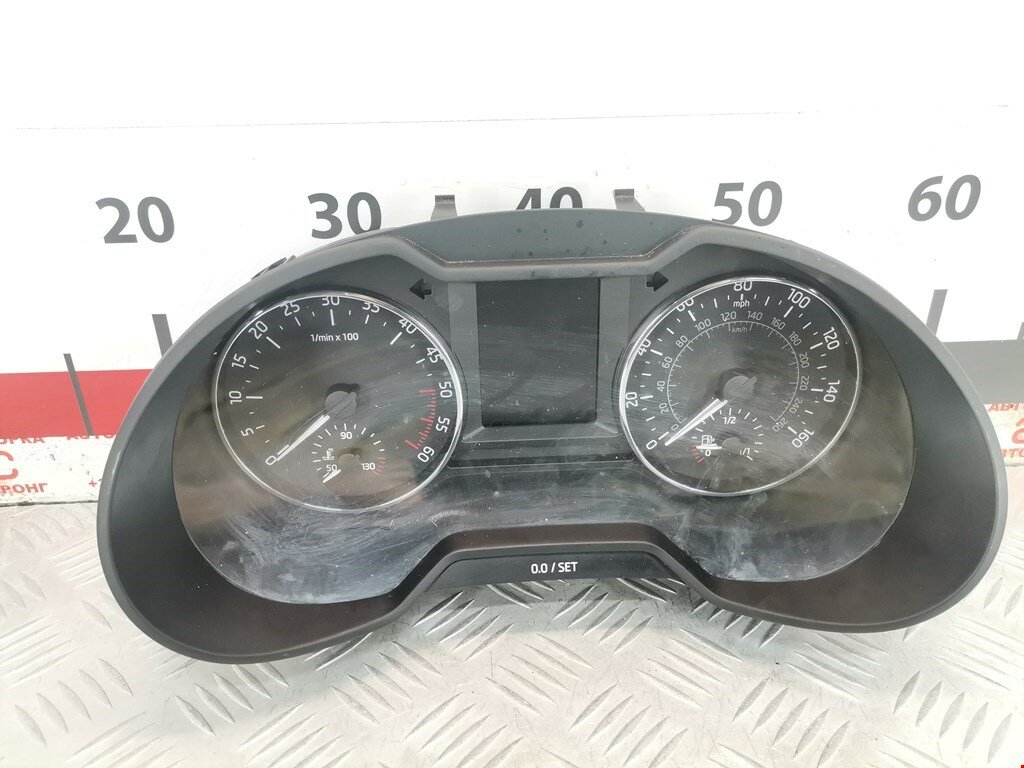 Панель приборная (щиток приборов) Skoda Octavia 5E 5E0920971D арт. 1051498