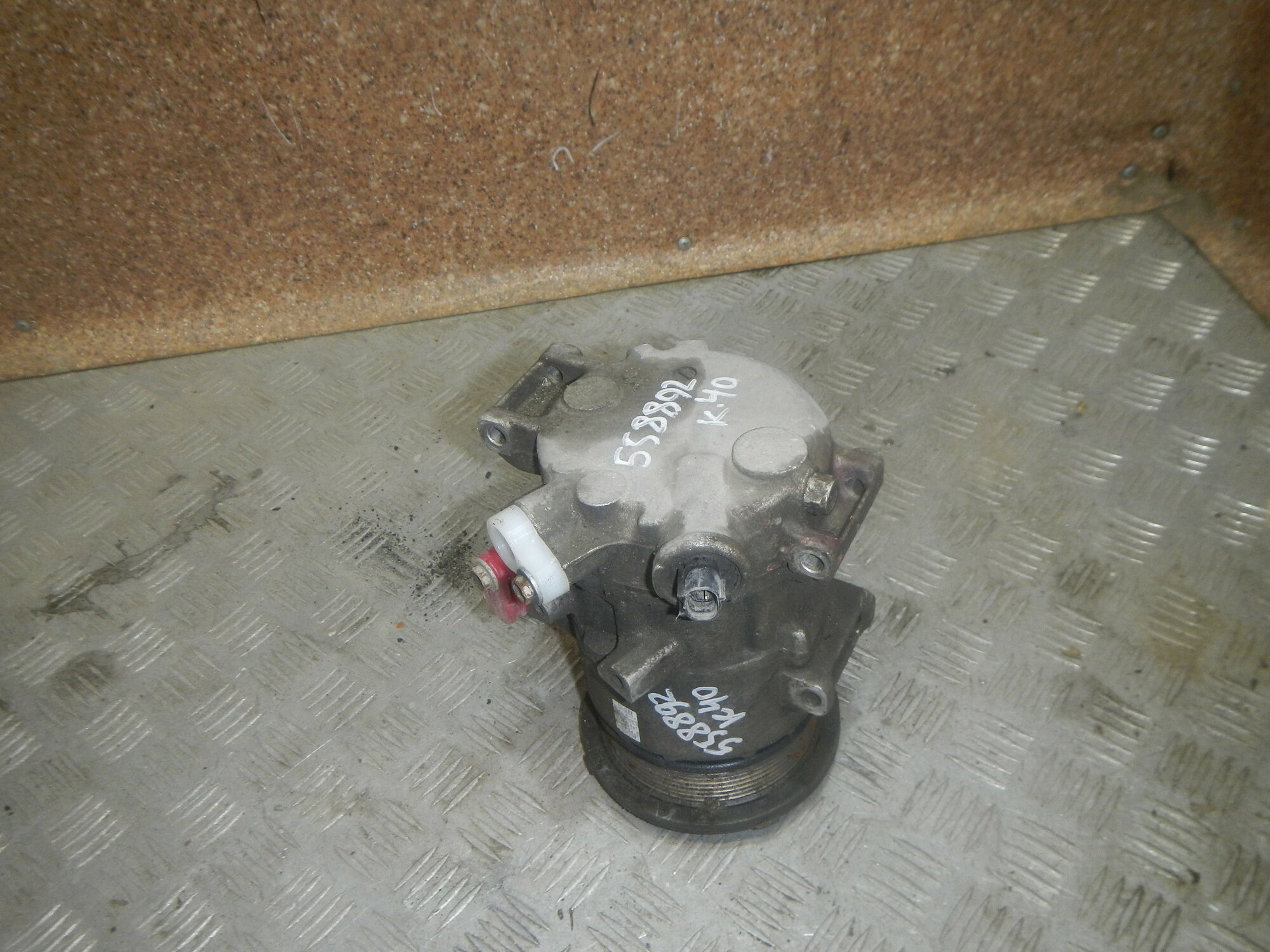 Б/У Компрессор кондиционера, Toyota (Тойота)-CAMRY 40 (06-11) TOYOTA CAMRY 40 (06-11) Заклинен, деформирован шкив. 55889...