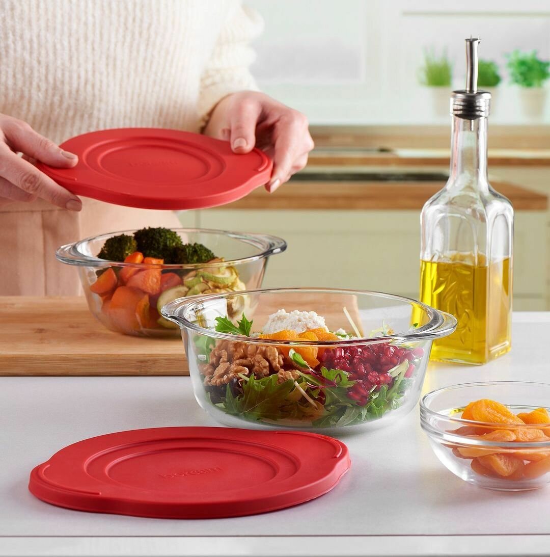 Жаропрочная форма, кастрюля для запекания с красной крышкой Borcam NON STICK 2000 мл, прозрачная. Форма для запекания, выпечки. В брендовой упаковке. Турция.