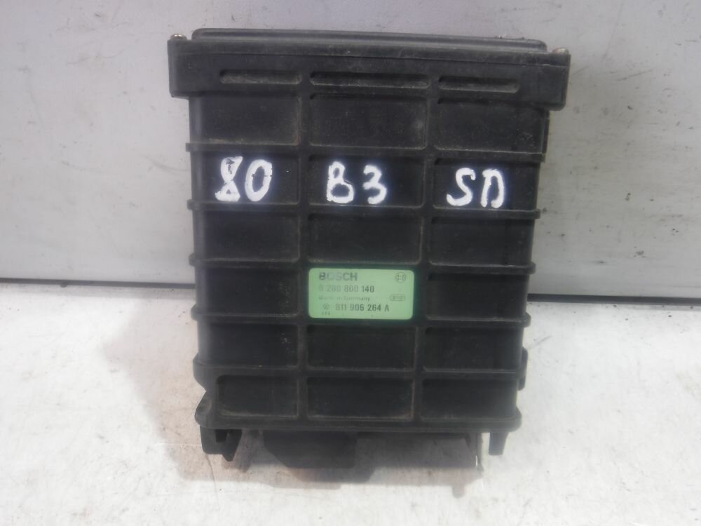 Блок управления двигателем Audi 80 B3 (1986—1991) 811906264A