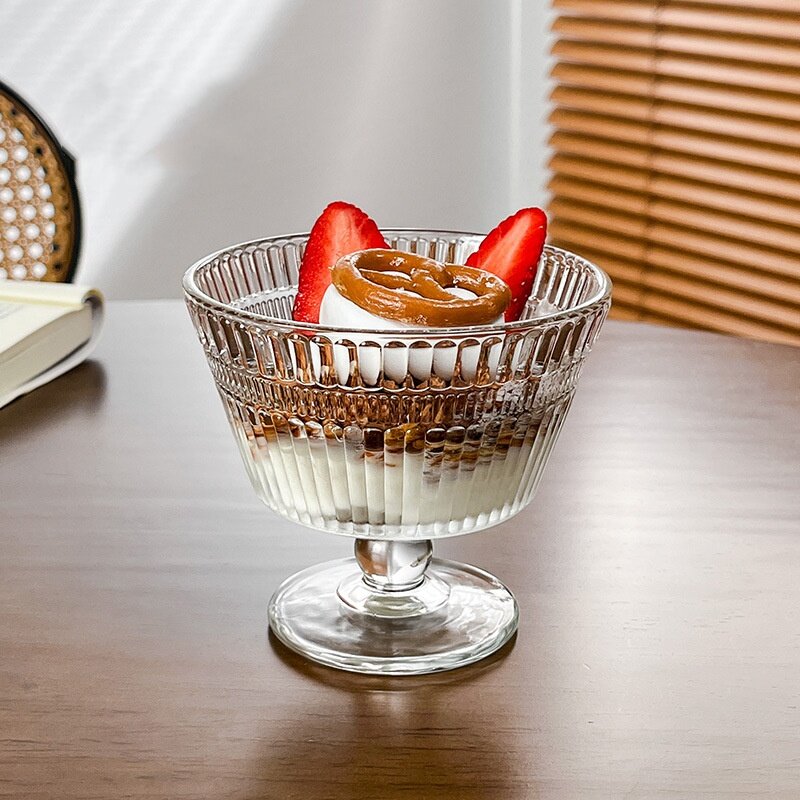 Стаканчик, для мороженого, с прозрачным дизайном, с высокими ножками