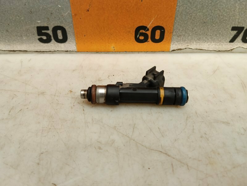 Б/У Форсунка топливная Mazda Mazda6 2006 GG 375451 MAZDA арт. L3G513250