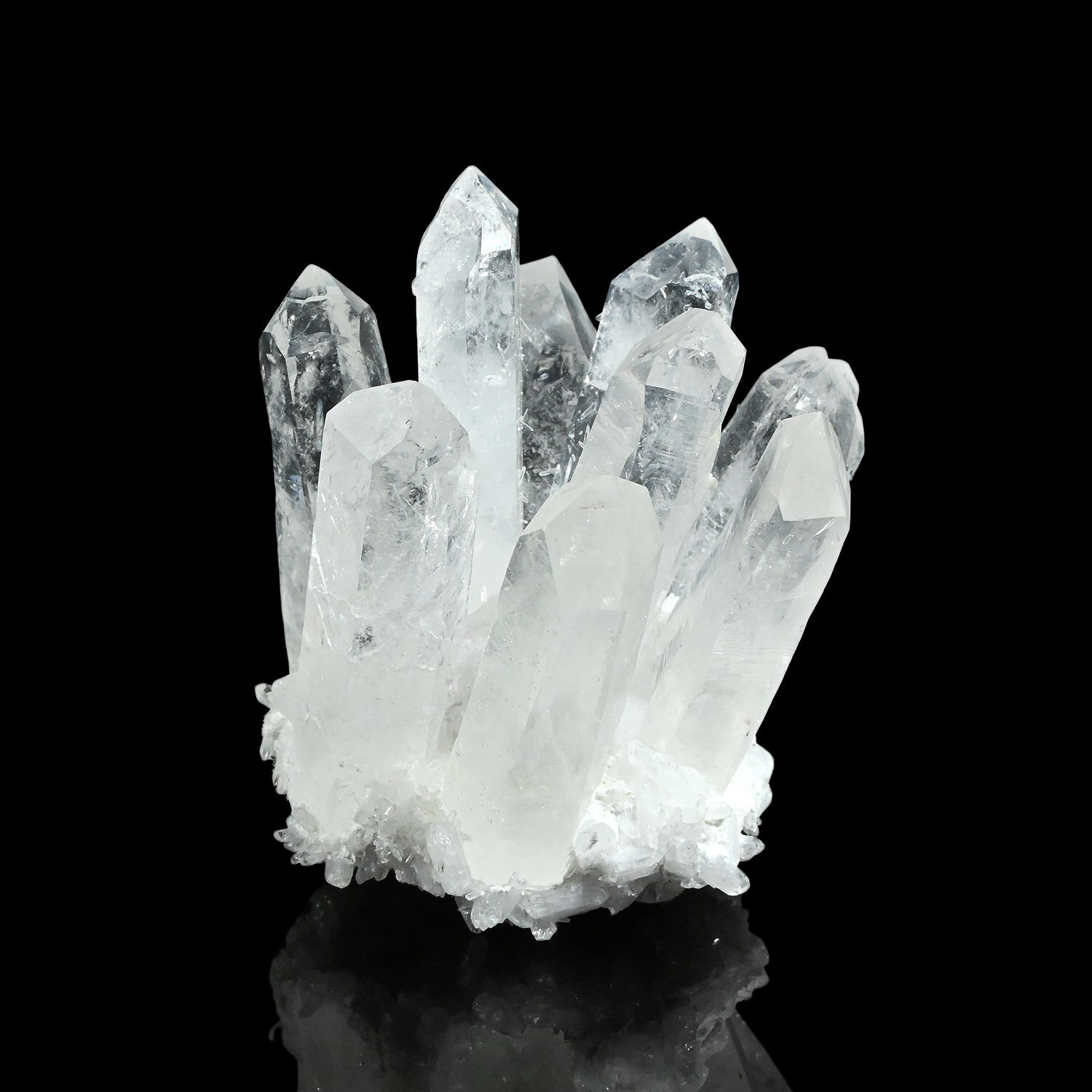 Кристаллическое образование горного хрусталя имитация 72*70*82мм, 282г .