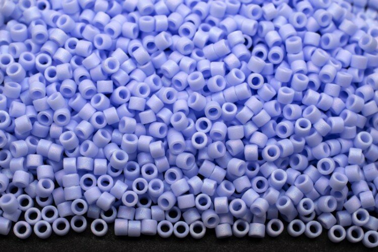 Бисер японский MIYUKI Delica цилиндр 11/0 DB-1596 синий агат, матовый радужный непрозрачный, 5 грамм