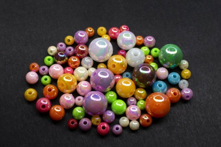 Бусины акриловые круглые 4-10мм, отверстие 1,5мм, ассорти цветов, 540-063, 10г (около 40-70шт)