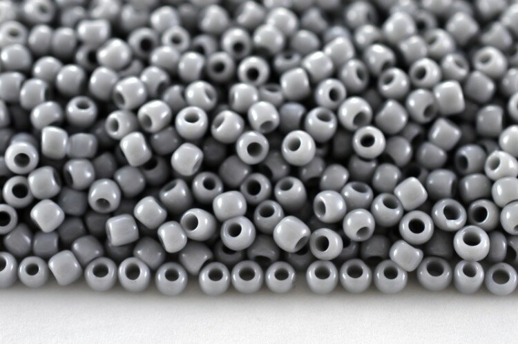 Бисер японский TOHO круглый 8/0 #0053 серый, непрозрачный, 10 грамм