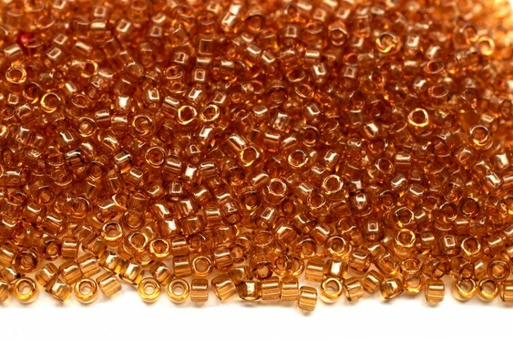 Бисер японский TOHO Treasure цилиндрический 11/0 #0429 светлый янтарь, золотое сияние, 5 грамм