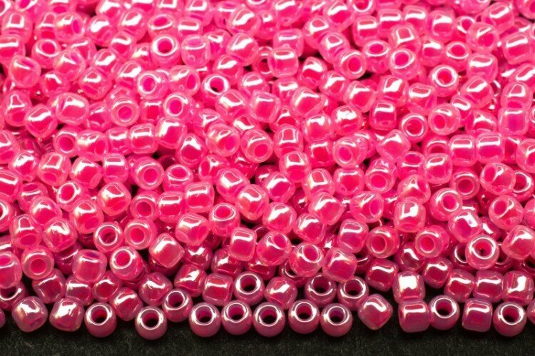Бисер японский TOHO круглый 11/0 #0910 ярко-розовый, цейлон, 10 грамм