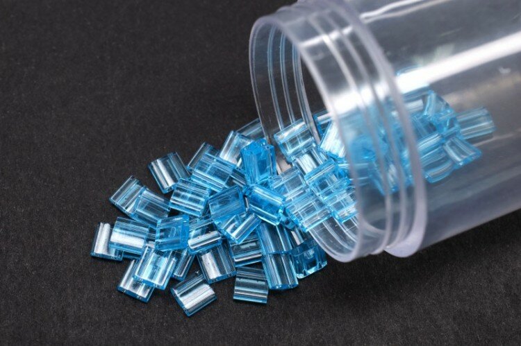 Бисер японский MIYUKI TILA #0148 вода, прозрачный, 5 грамм