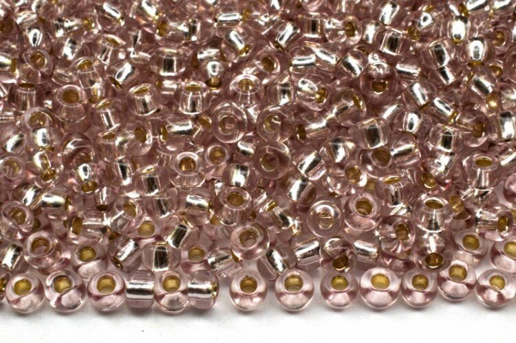 Бисер чешский PRECIOSA круглый 8/0 78213 коричневый, серебряная линия внутри, 50г