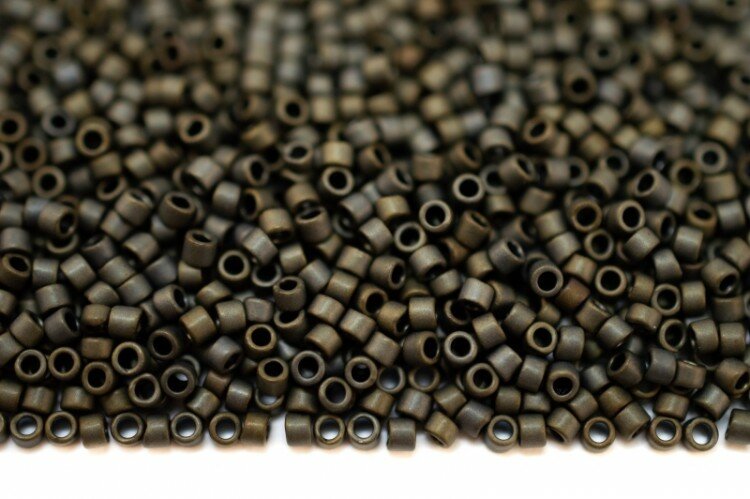 Бисер японский TOHO Treasure цилиндрический 11/0 #0083F коричневый, матовый металлизированный ирис, 5 грамм