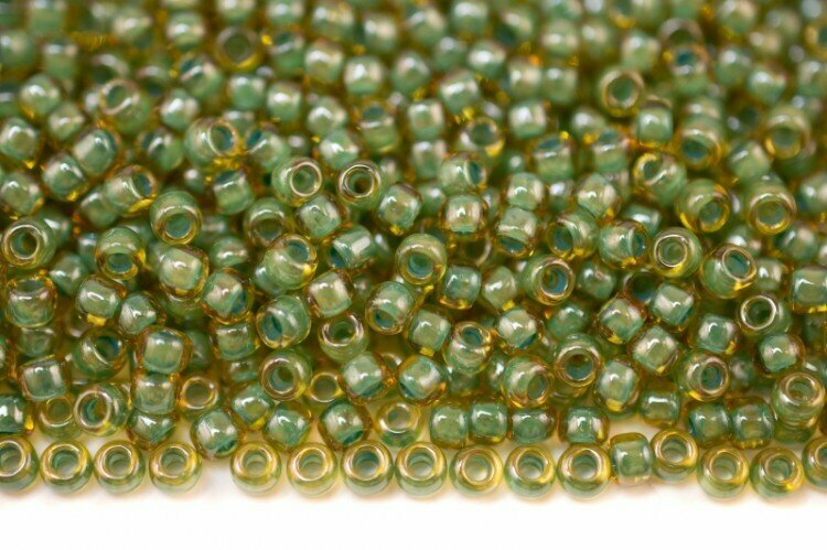 Бисер японский TOHO круглый 8/0 #0380 топаз/мятный сироп, окрашенный изнутри, 10 грамм