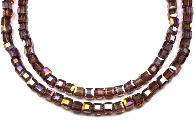 Бусина стеклянная кубическая 4х4мм, цвет аметист, гальваническое покрытие, 542-003, 1 нить (около 40см, около 95шт)