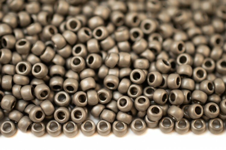 Бисер японский TOHO круглый 8/0 #0566 античное серебро, матовый металлизированный, 10 грамм