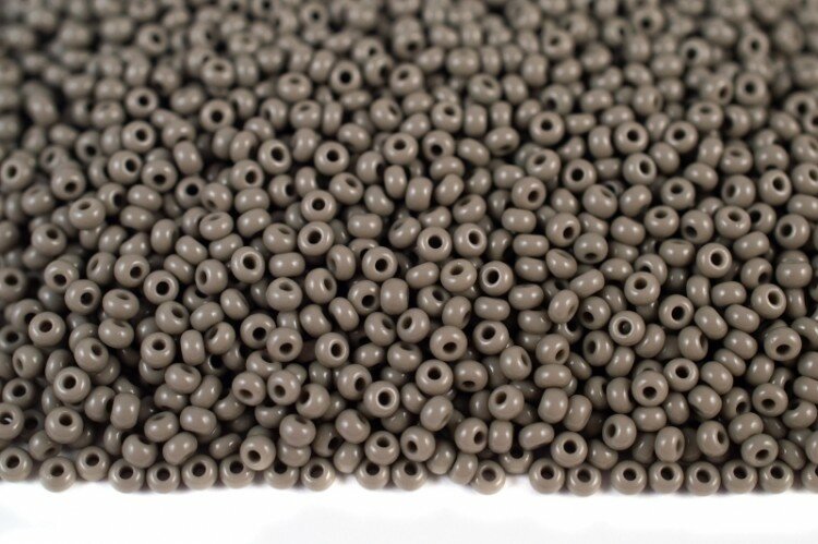 Бисер чешский PRECIOSA круглый 10/0 43020 серый непрозрачный, 20 грамм