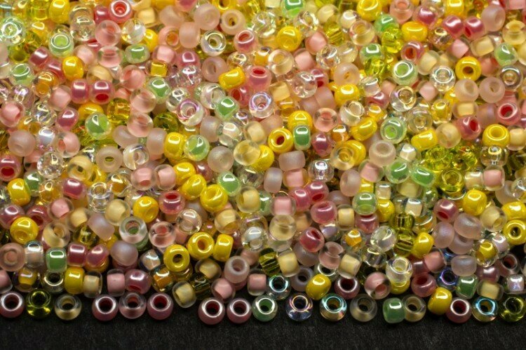 Бисер японский MIYUKI круглый 11/0 MIX09 розовый лимонад, микс Pink Lemonade, 10 грамм