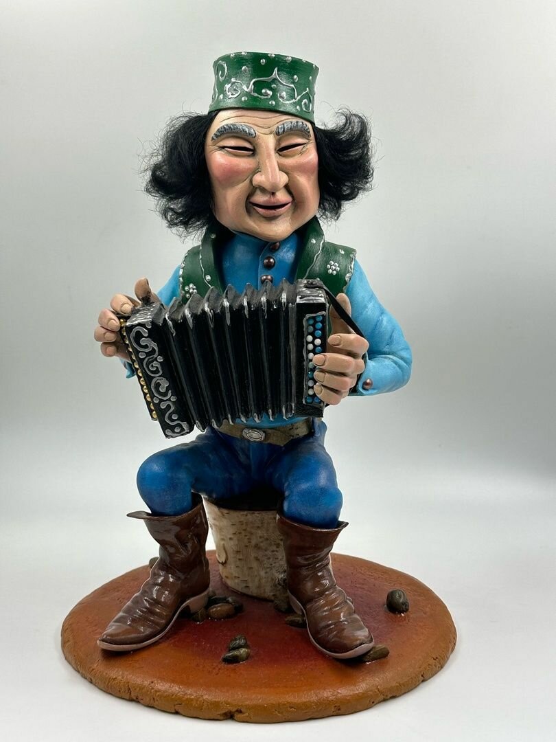 Статуэтка Бабай с Гармошкой Высота 26 см Папье-Маше! Винтаж!