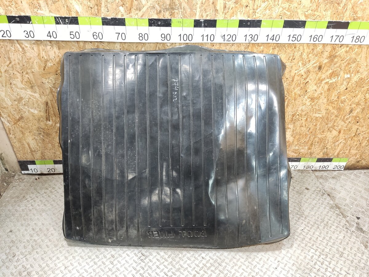 Коврики VOLKSWAGEN Bora 1997-2005 NPLP9514