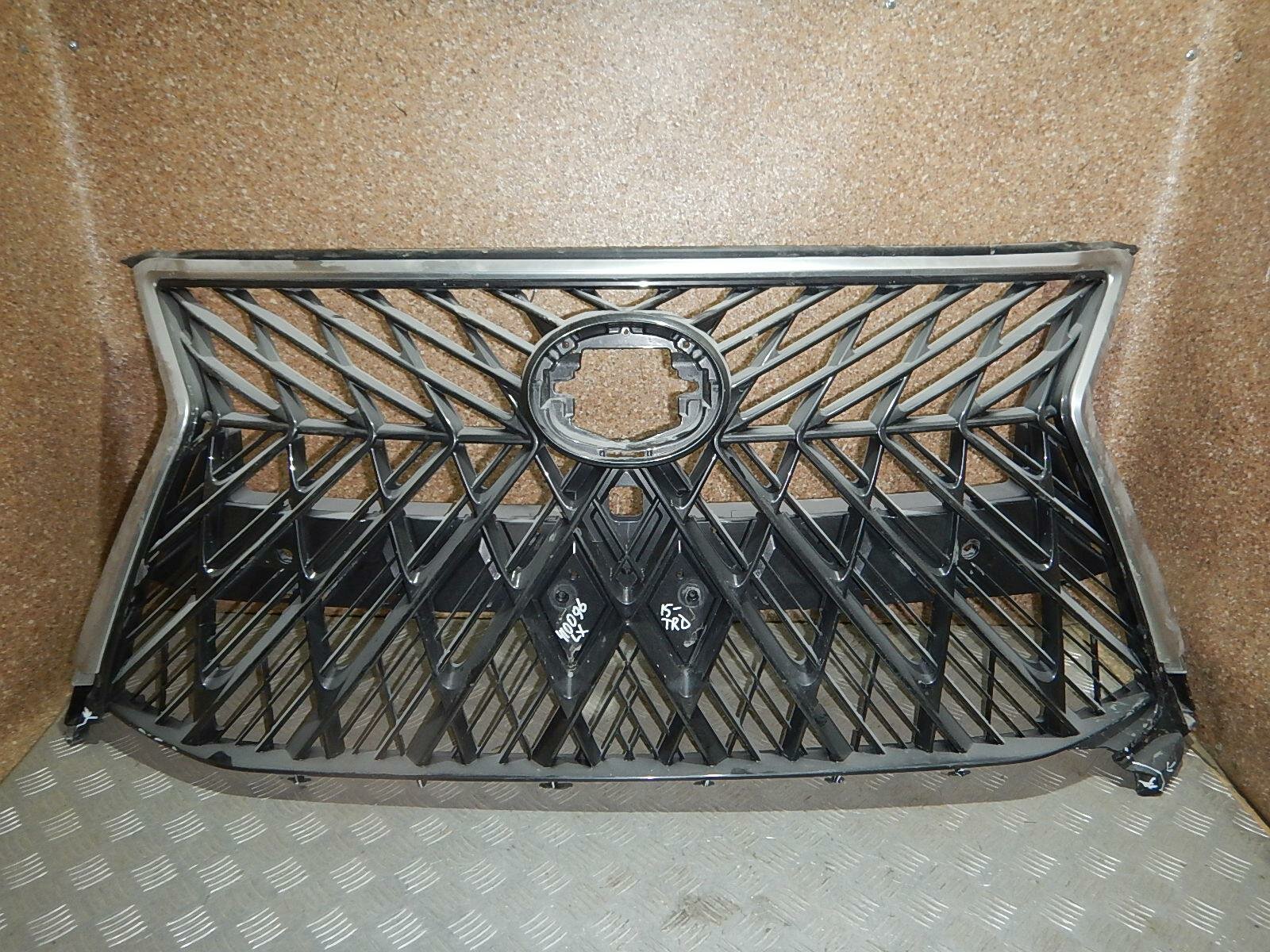 Б/У Решетка радиатора, Lexus (Лексус)-LX (15-) LEXUS LX (15-) superior TRD Нет кусков. 410096 TOYOTA арт. GB3BW069015